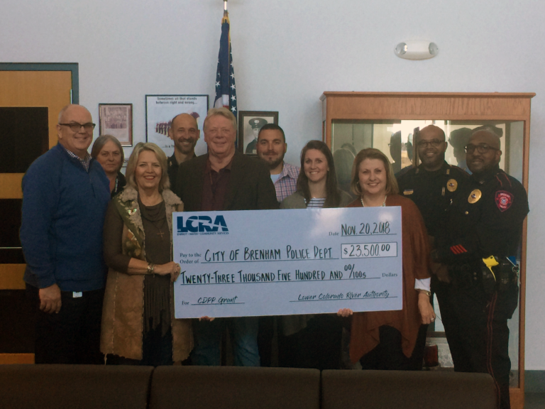 BRENHAM POLICE RECEIVE GRANT FROM LCRA – KWHI.com